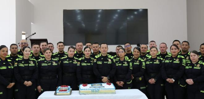 55 patrulleros del Nivel Ejecutivo reciben una merecida distinción por su ejemplar servicio y ...